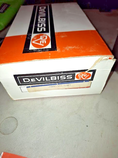 DeVillbiss JGHV-501 HVLP Turbine Gun with Binks Stainless Pressure ...