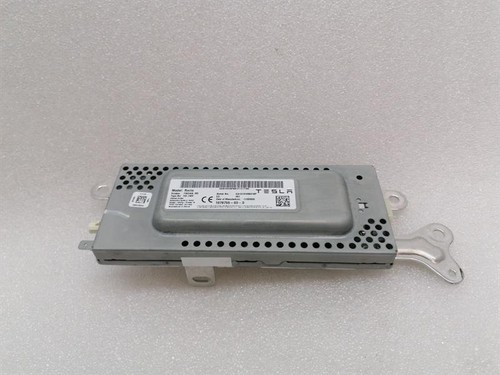 TESLA MODEL 3 STANDARD RANGE Electronic module 1079755-00-D Steuergerät ...