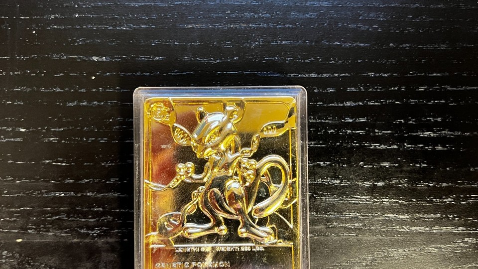 1999 Pokemon 23K Gold Plated Mewtwo Trading Card Burger King Limited ...