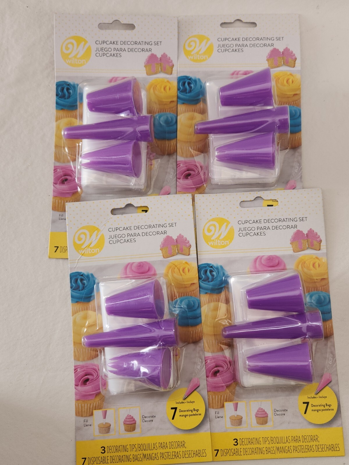 Lot Of 4 10pcs Wilton Cupcake Decorating Set 3 Decorating Tips 7 ...