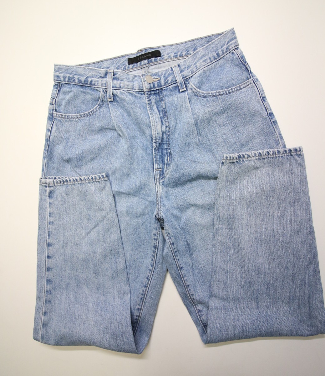 Pleated Pegged Jeans For Women