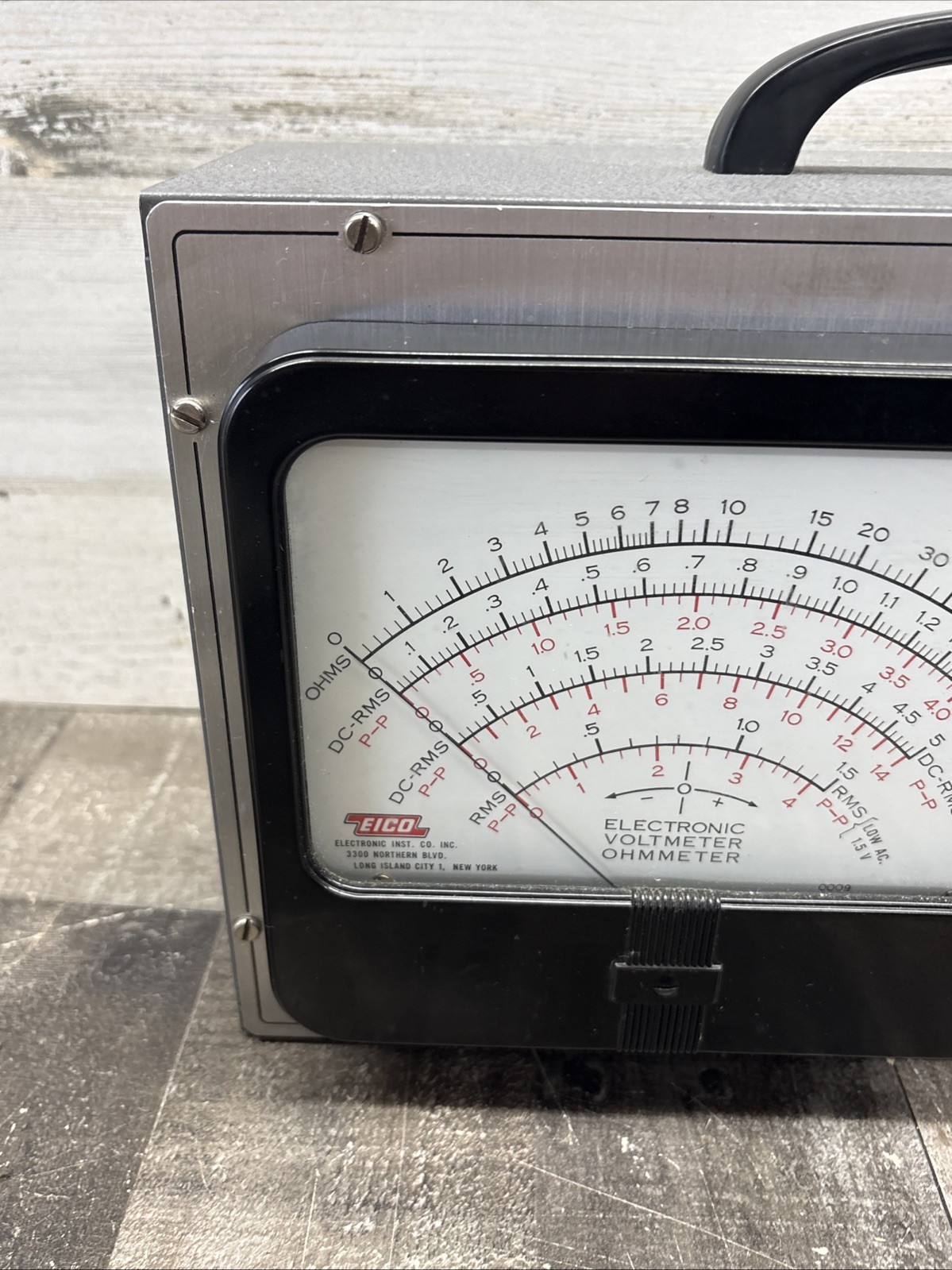 Vtg EICO VTVM Model 249 Vacuum Tube Volt Meter Ohm Meter Powers On w ...