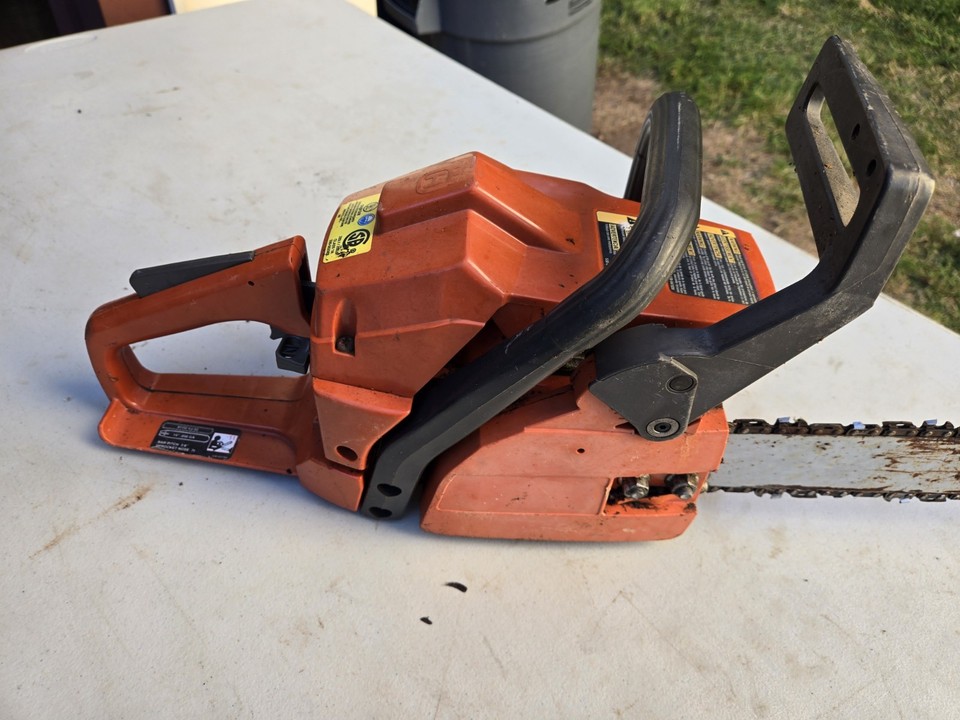 HUSQVARNA 136 MECHANIC SPECIAL CHAINSAW FOR REPAIR PLEASE READ. | eBay