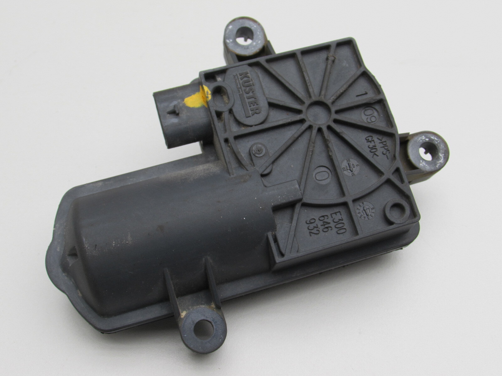 Stellmotor Klappenauspuff 4N0133246 VW Golf 8 R T-Roc R Audi A3 8V A8 ...