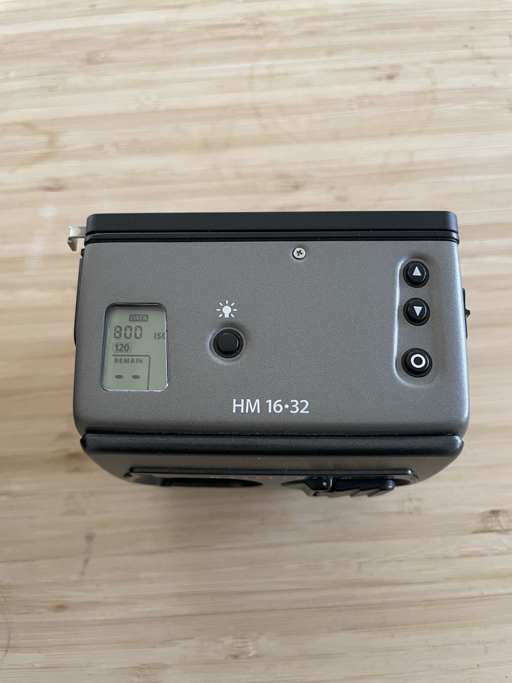 HASSELBLAD Film Back HM 16-32 for 120/220 Film for H Series Cameras ...
