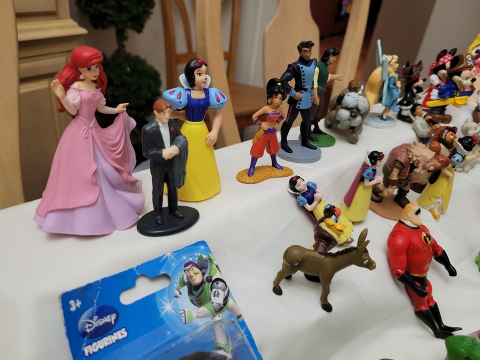 Disney Pixar PVC Plastic Figurines Cake Toppers Figures Play sets Huge ...
