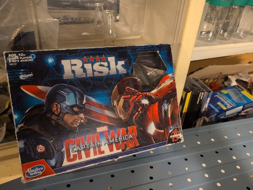RISK 2015 Captain America Civil War Board Game Marvel Hasbro Near Mint ...