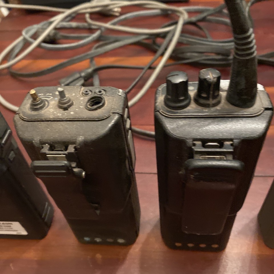 Motorola 2 Way Radios Ham Chargers Batteries Maxon Radius P200 GP300 ...