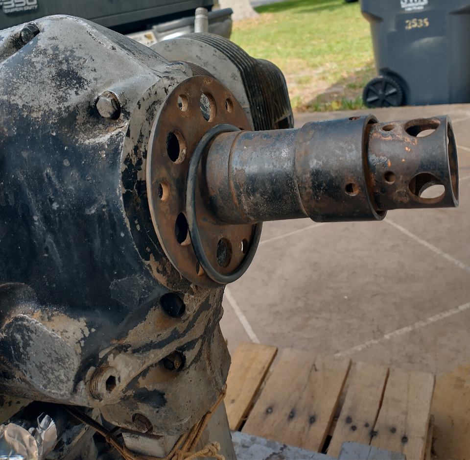 Continental 4 cylinder Aircraft Engine w/ Magnetos, Carburetor, and ...