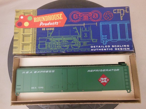 HO SCALE ROUNDHOUSE RAILWAY EXPRESS 50'BOX CAR KIT NOS | eBay