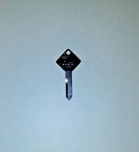 1660 ILCO Key Blank fit some tops lids caps, toolbox locks, storage ...