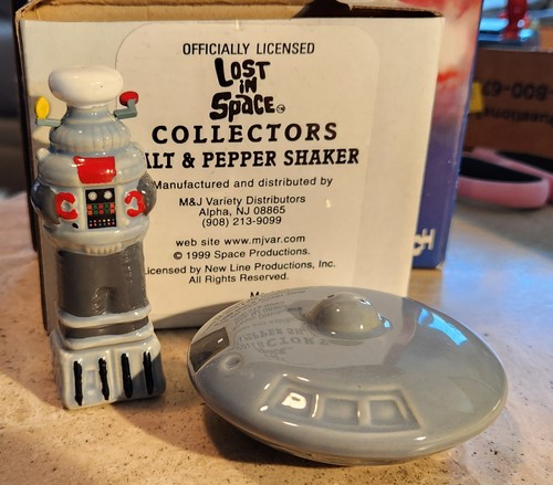 MIB Lost in Space B9 Robot & Jupiter II Ceramic Salt Pepper Shaker Set ...