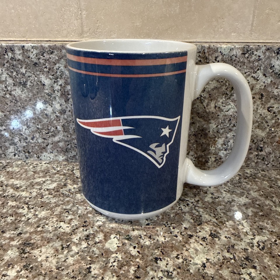 NFL New England Patriots Coffee Mug Lot 2 Mugs Throwback Tom Brady ...