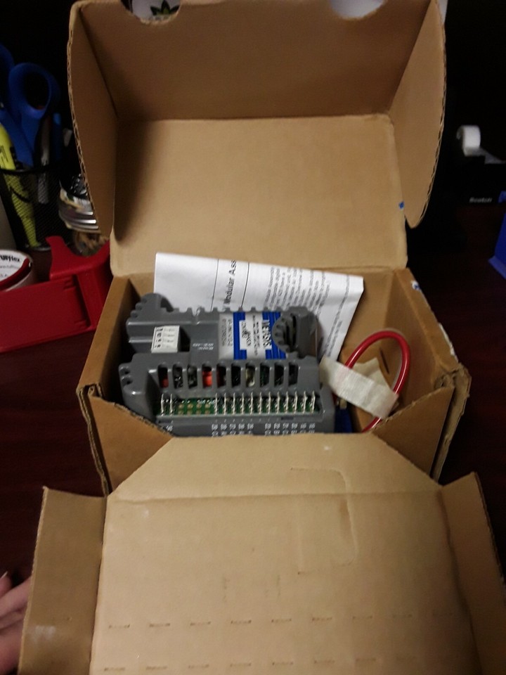 Johnson Controls AP-VMA1410-0 Metasys Integrated VAV Controller ...