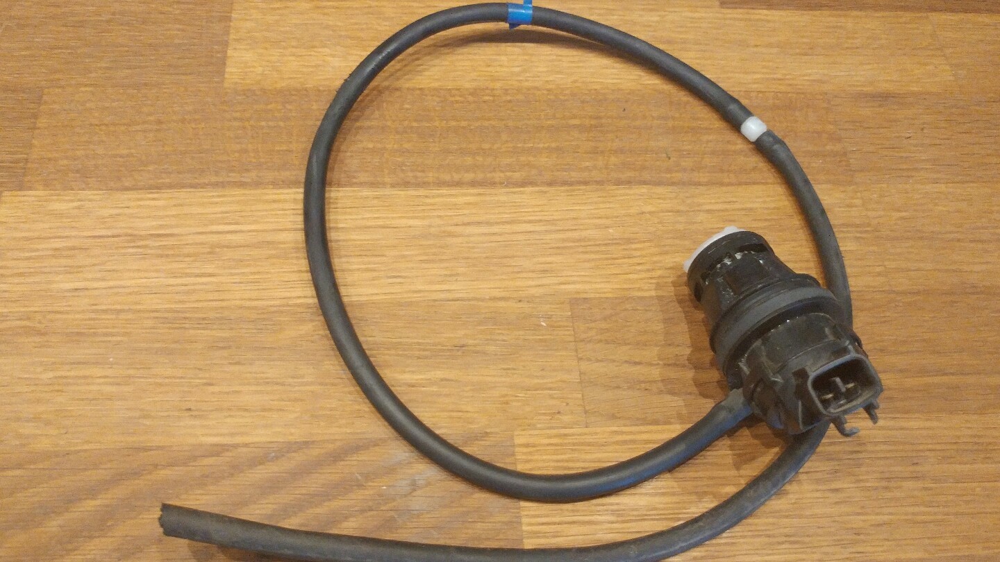 2015 Toyota Prius Rear WASHER MOTOR PUMP 85330-60180 DENSO 060210-4621 ...