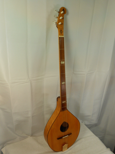 TIMELESS TIMBER CUSTOM STRUM STICK - 1400 A.D. BIRDSEYE - WALNUT - PINE ...