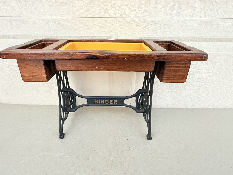 Antique Singer Treadle Sewing Machine Planter Cast Iron Legs House ...