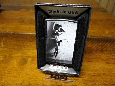 RED SHOE GIRL PINUP ZIPPO LIGHTER MINT IN BOX | eBay