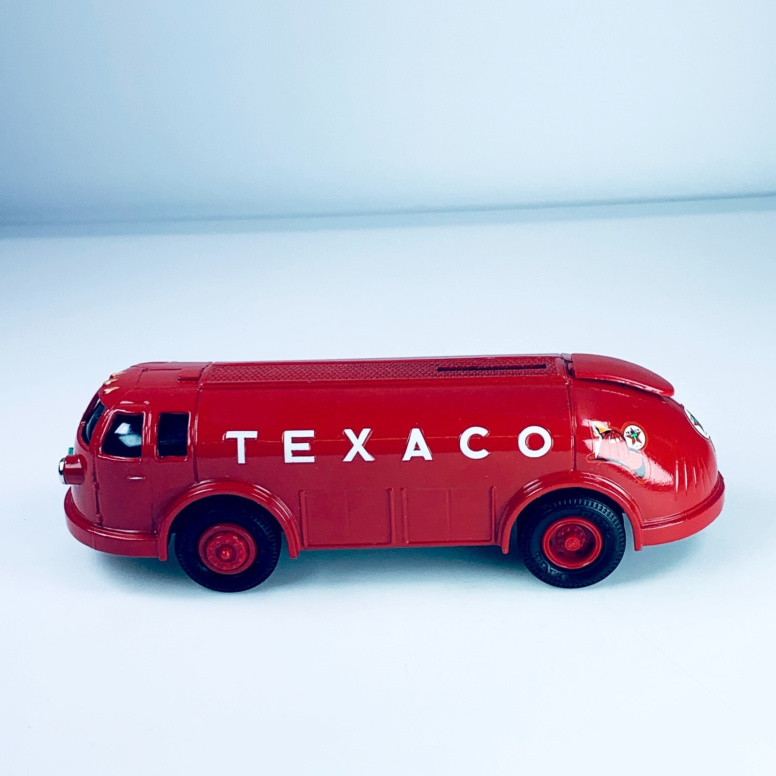 VTG 1994 Ertl 1934 Texaco Doodlebug Diamond T Edition #11 Diecast Bank ...