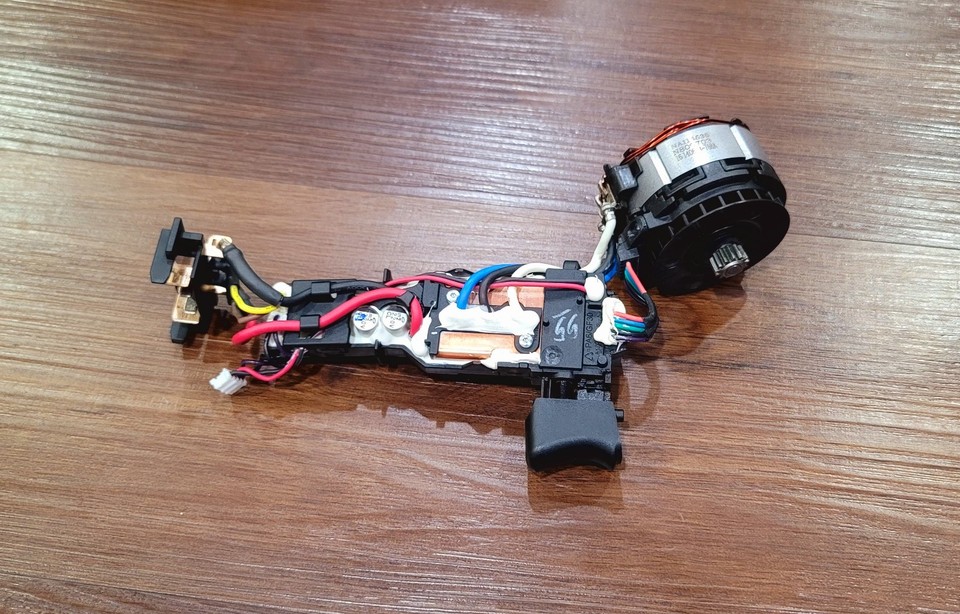 DEWALT MOTOR & SWITCH FOR DCD805 20V Max XR 1/2 in. Hammer Drill/Driver ...