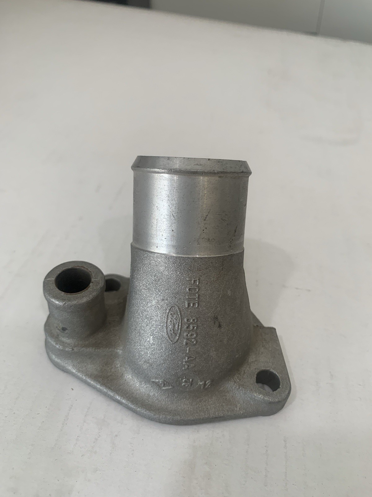 NOS Fote 8592 AA 1987-95 Ford 302 Thermostat Housing | eBay