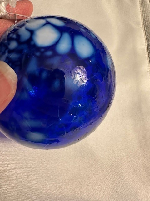 New with Tag Conway Glass SC Hand Blown Blue and White 3" Glass Ball ...