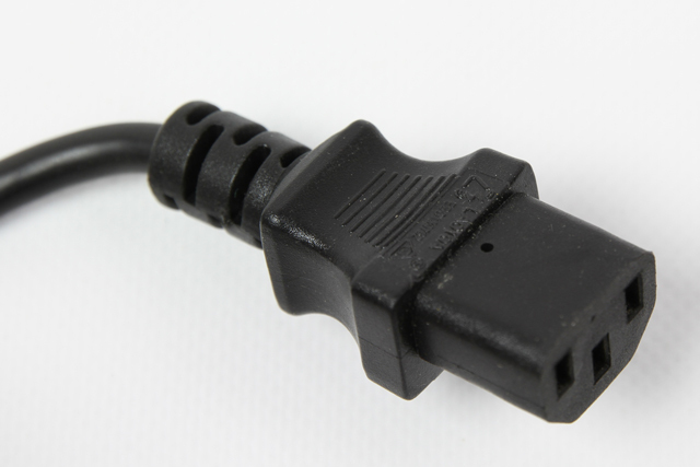 10 Metre Piggyback to IEC Plug Power Cable Lead Cord Jug Black Piggy ...