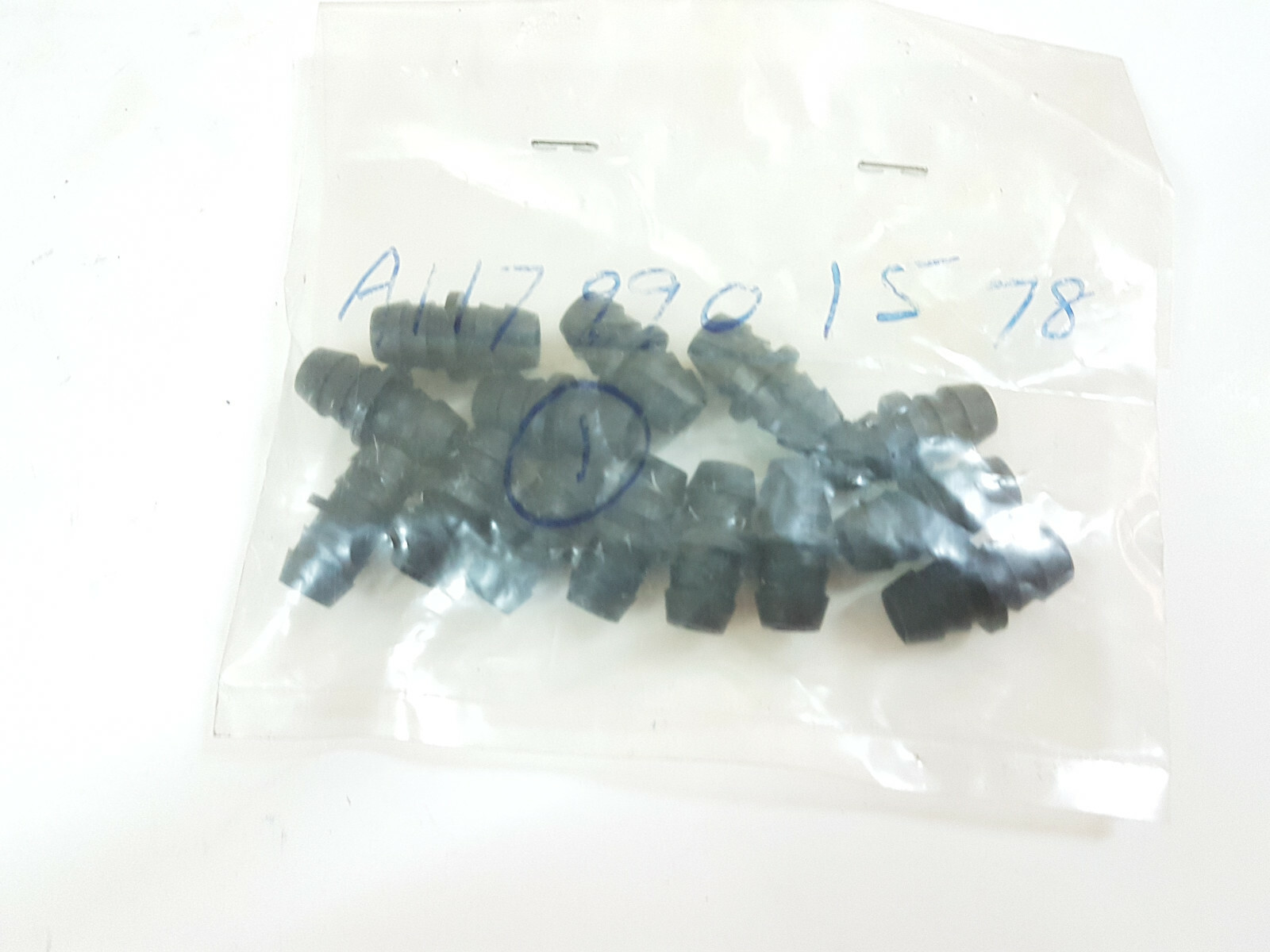 2X Genuine Mercedes Benz Crankcase Breather Hose Connector A1179901578 ...