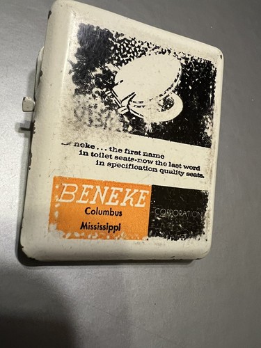 3 VINTAGE ADVERTISING LARGE METAL PAPER CLIP BENEKE TOILET SEATS PLUS ...