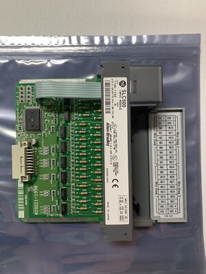 ALLEN BRADLEY 1746-IV32 CURRENT SOURCING DC INPUT MODULE 32 I/O POINT ...