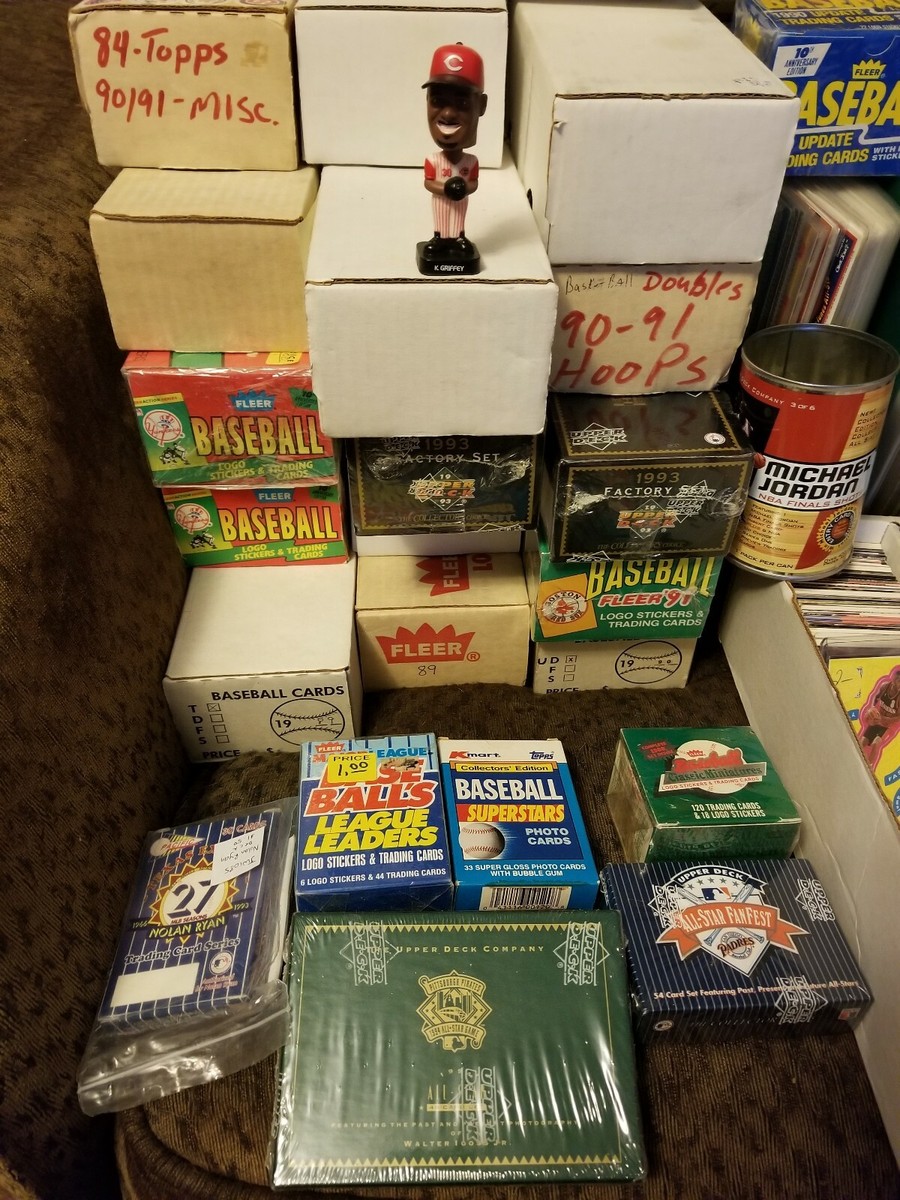 order store online Massive amount of sports cards