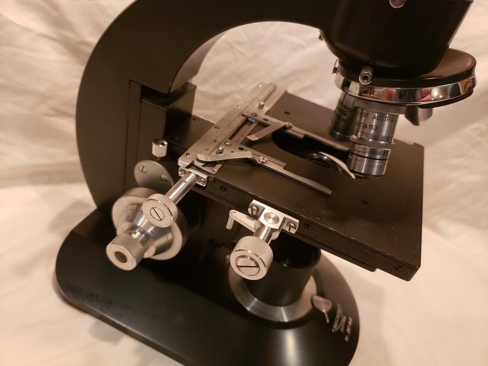 Reichert Biozet Research Lab Microscope 1960's, with accessories and ...