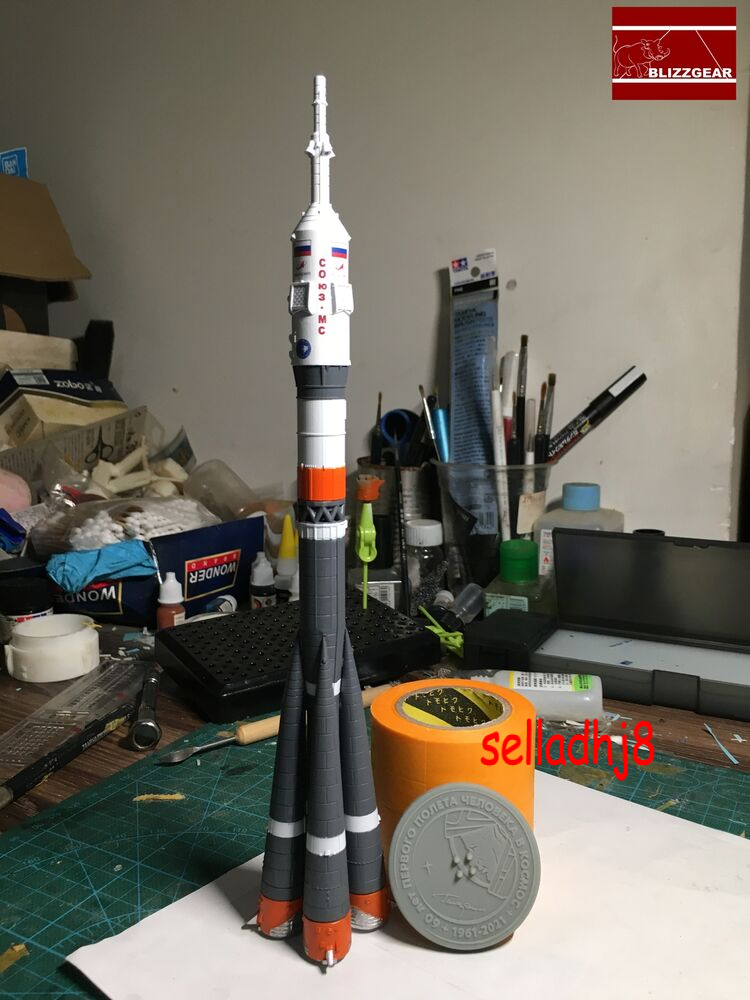 NEW HOT 1/200 Scale Russian Soyuz Carry Rocket Model Finished Painted ...