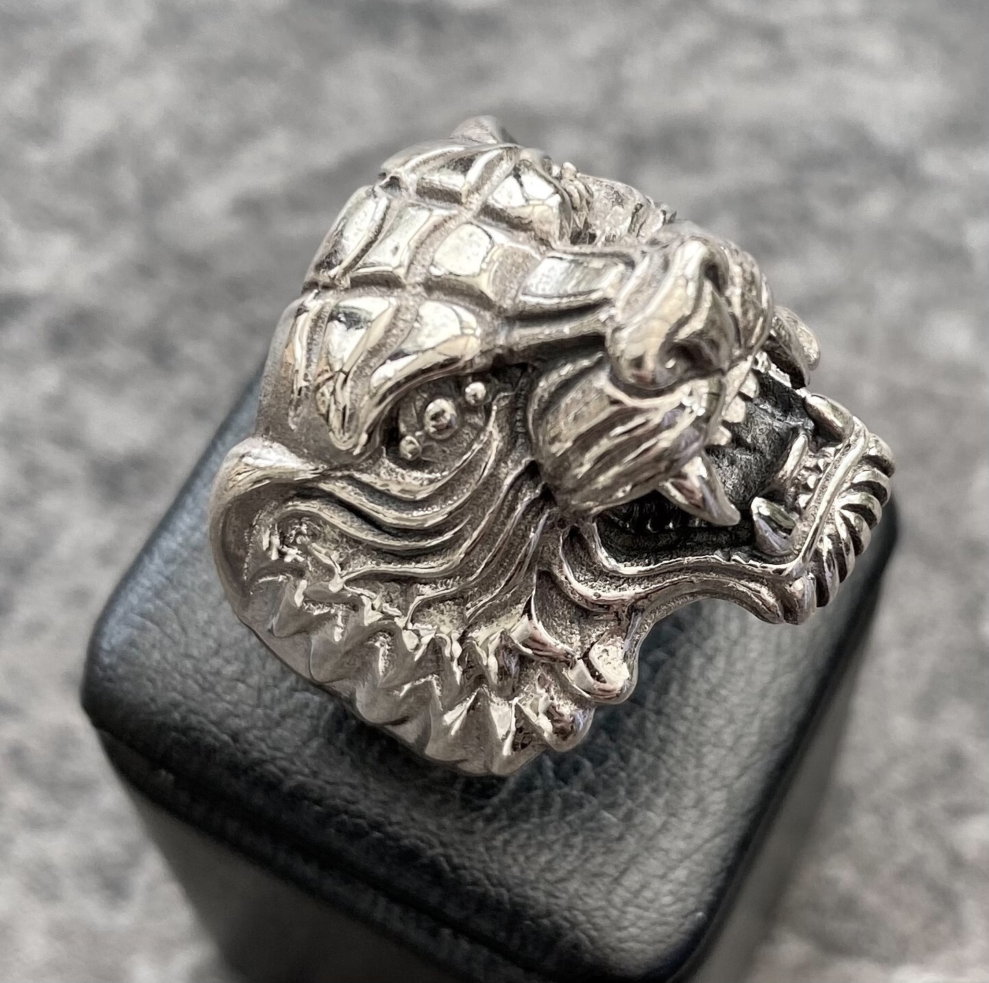Sterling Silver 925 Mens Tiger Head Ring Heavy Chunky Gothic Biker Size ...