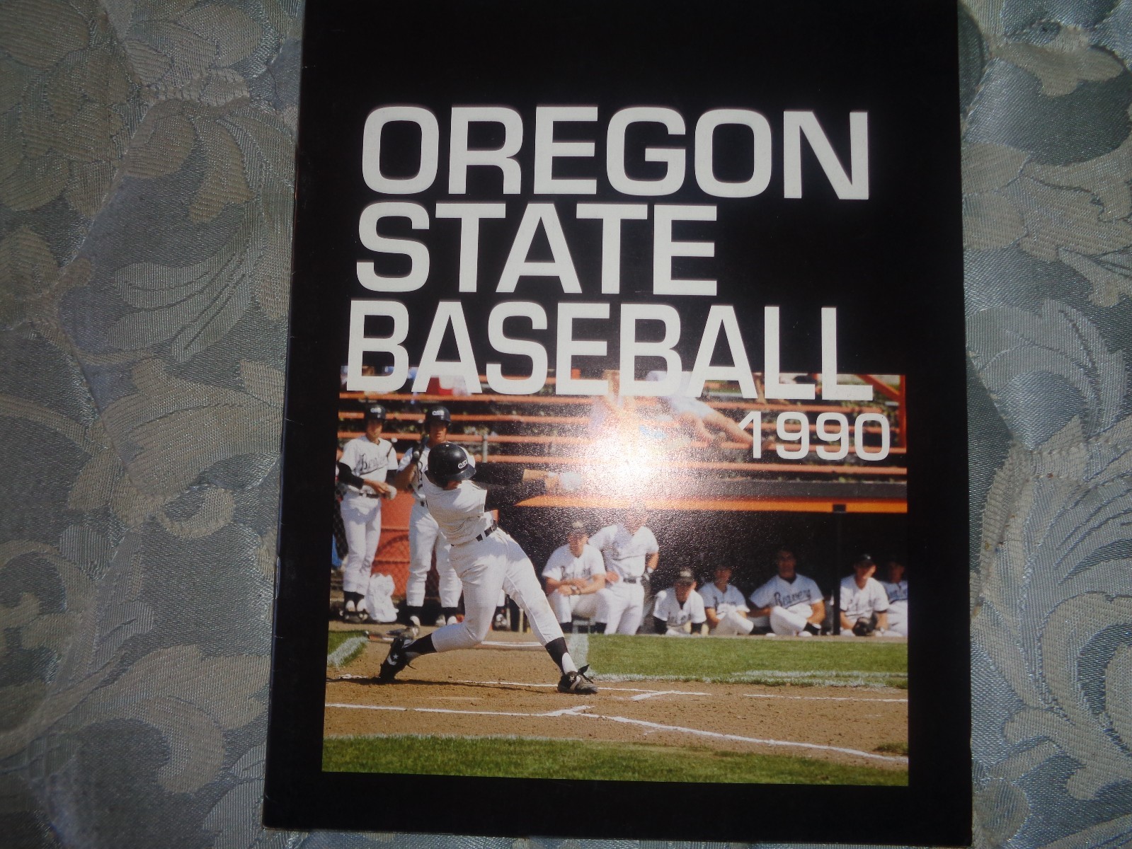 1990 OREGON STATE UNIVERSITY BASEBALL MEDIA GUIDE Yearbook Program ...