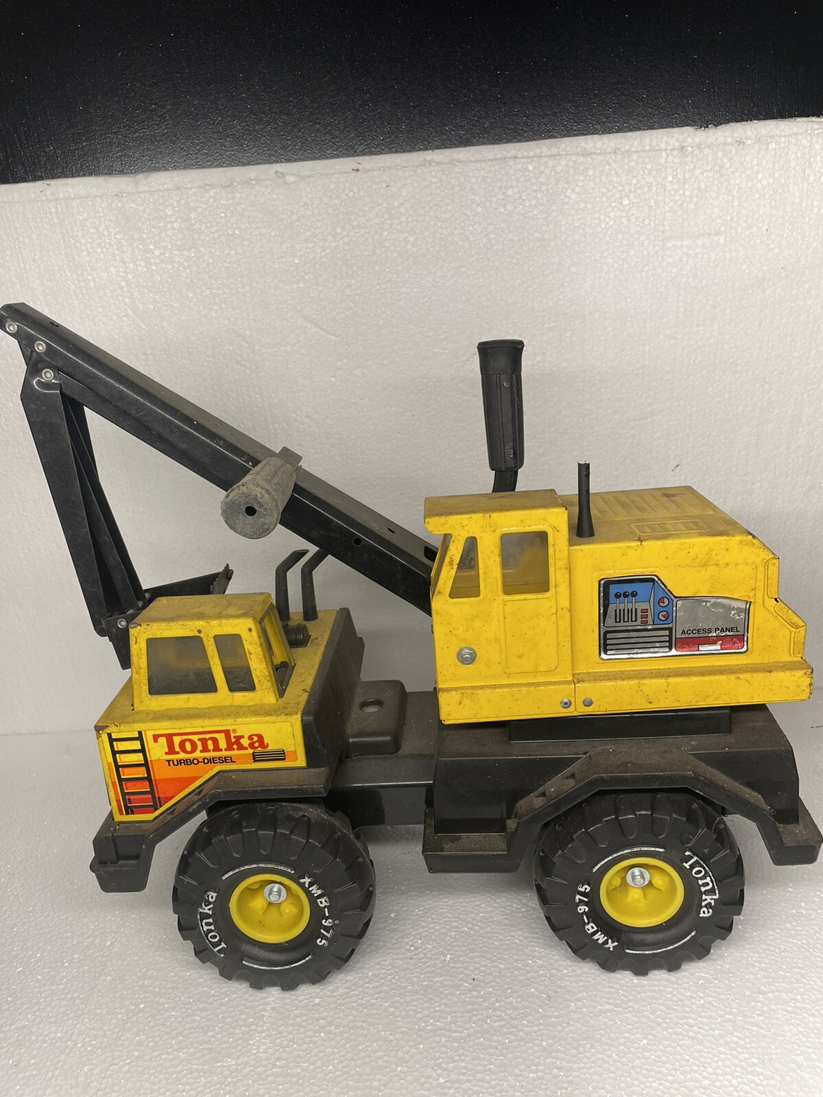 Tonka Turbo Diesel Bucket Crane Shovel Truck. XMB-975 Pressed Steel ...
