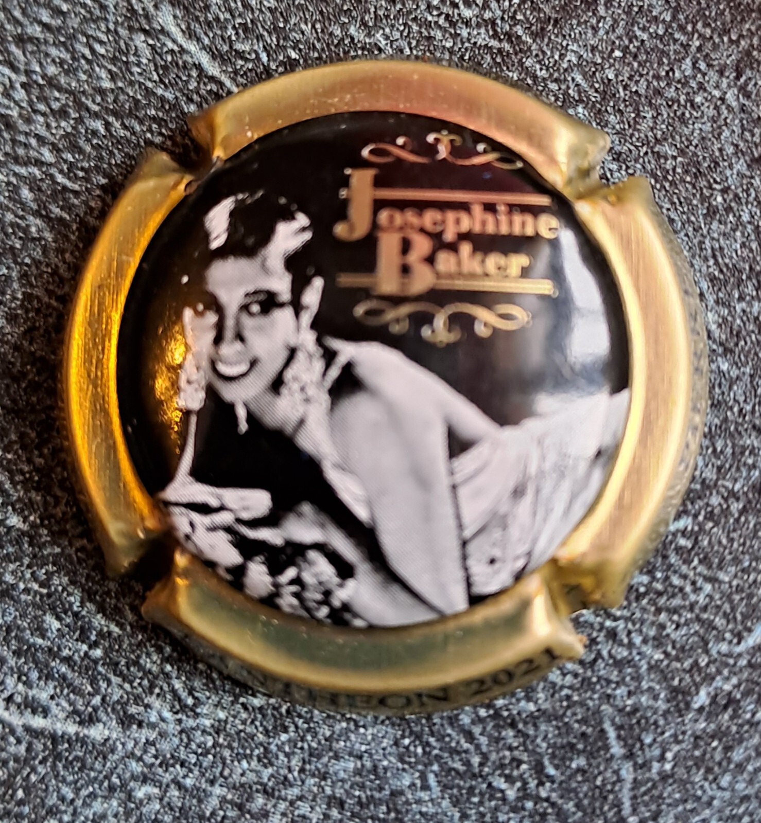 Capsule de champagne Pierre Mignon Josephine Baker plaque muselet new ...