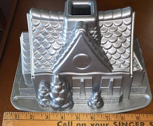 Nordic Ware Gingerbread House Cake Pan Bundt Mold Christmas Baking | eBay