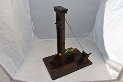 WORKING FRENCH REVOLUTION GUILLOTINE MODEL KIT | eBay