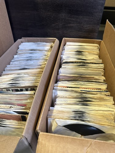 200 + 45 Rpm record lot- 60s/70s/80s Mainly Soul/Funk Major And Small ...