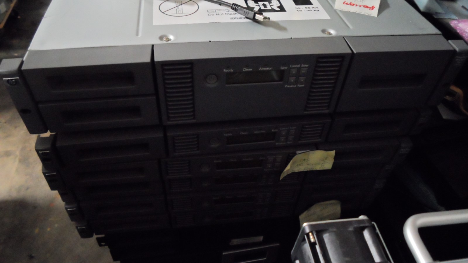 HP MSL2024 AK378A 407351-001 407351-001 LTO4 AK383A SAS HH Library ...