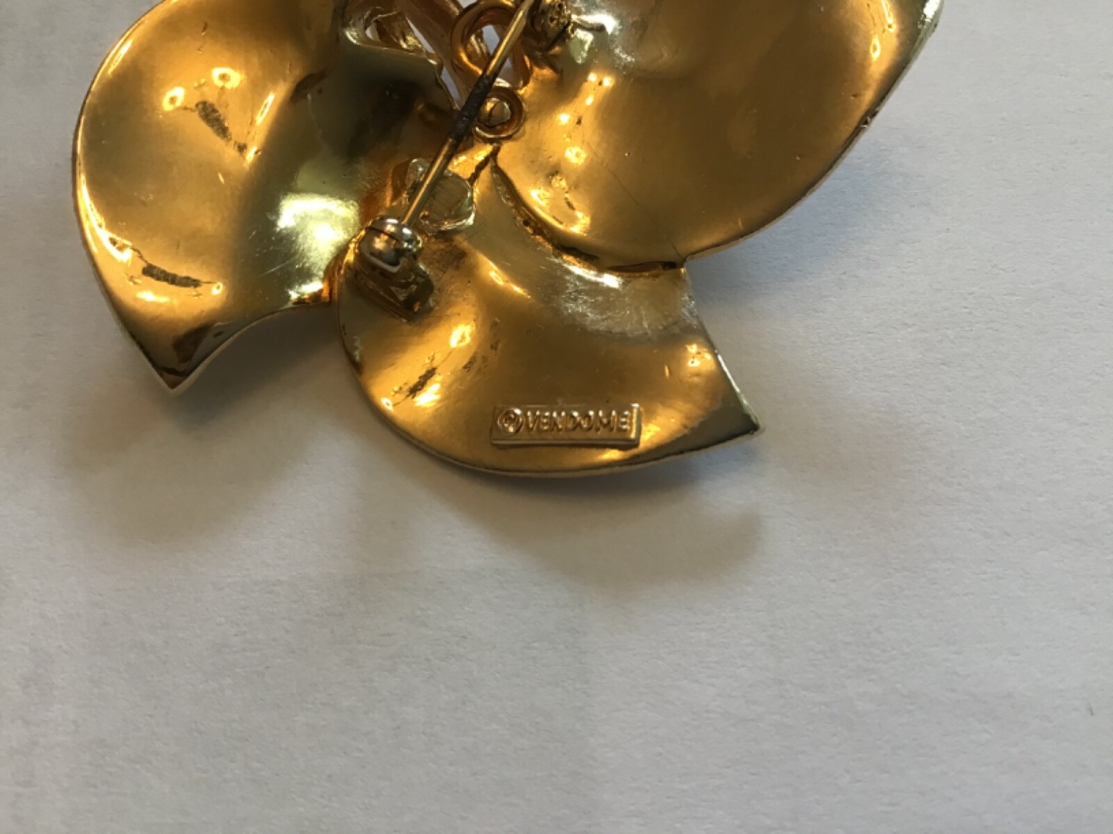 AUTHENTIC VINTAGE VENDOME 3 JEWELED LEAF PIN/BROOCH … - Gem