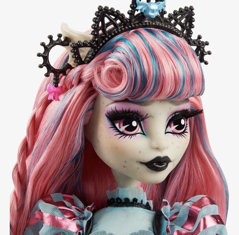 Monster High Rochelle Goyle Fang Vote Doll RARE SOLD OUT NEW in ...