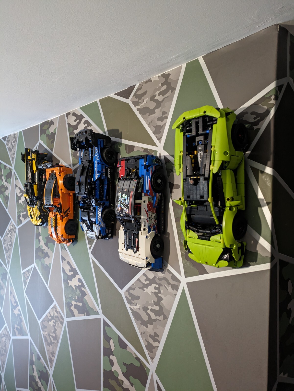 Vertical Wall Mount Brackets for Lego 42151 Technic Bugatti Bolide ...