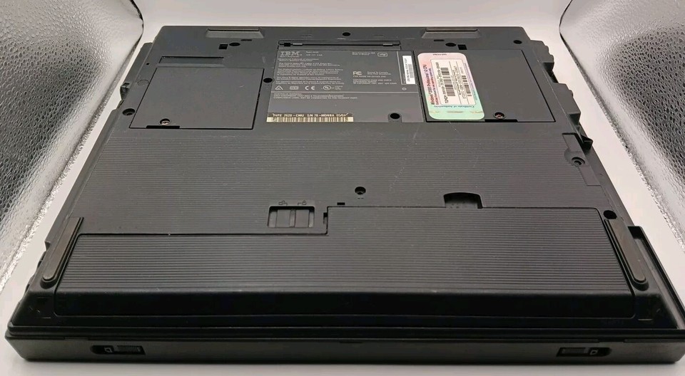 15" IBM ThinkPad A22m Laptop Intel Pentium III 850MHz/128MB RAM/No HDD ...