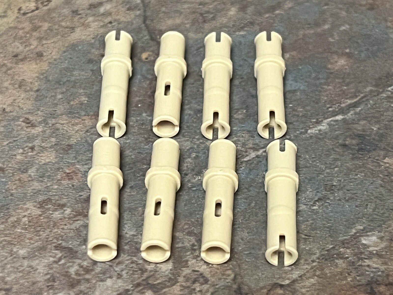 4+Tan+Lego+Technic+Pins+Long+Without+Friction+Connectors+Pegs+NXT+32556 ...