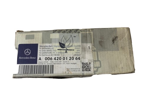 GENUINE MERCEDES Brake Pad Set 0064200120 / A006420012064 | eBay
