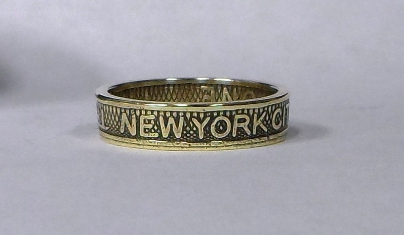 New York City Transit Authority subway transit token COIN RING SIZE 4 ...