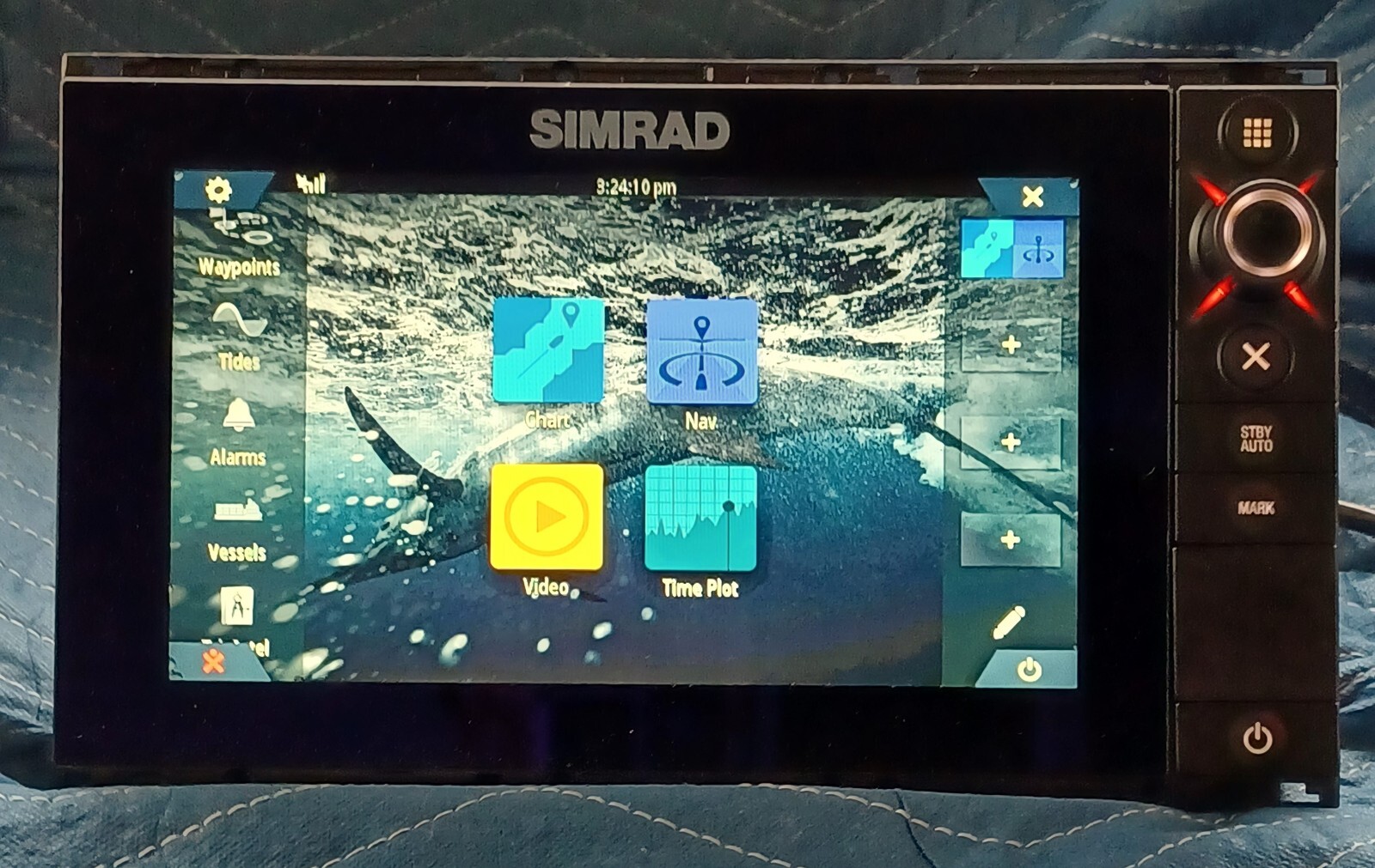 Simrad NSS9 Evo2 Chartplotter Fishfinder MFD touch screen | eBay