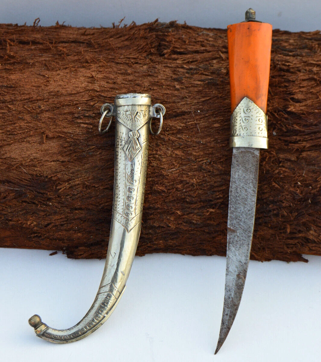 Antique Curved Dagger